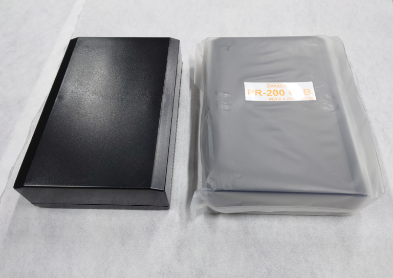 PR Type Removable Cover Plastic Case | AlphaWave English